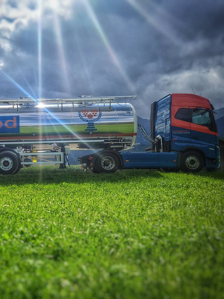 Food tanker transportation - 10 reasons for Foodsped