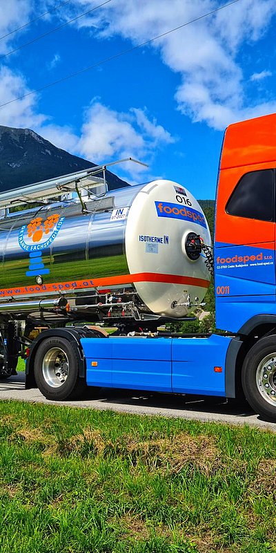 Liquid food transportation / food tankers from Foodsped